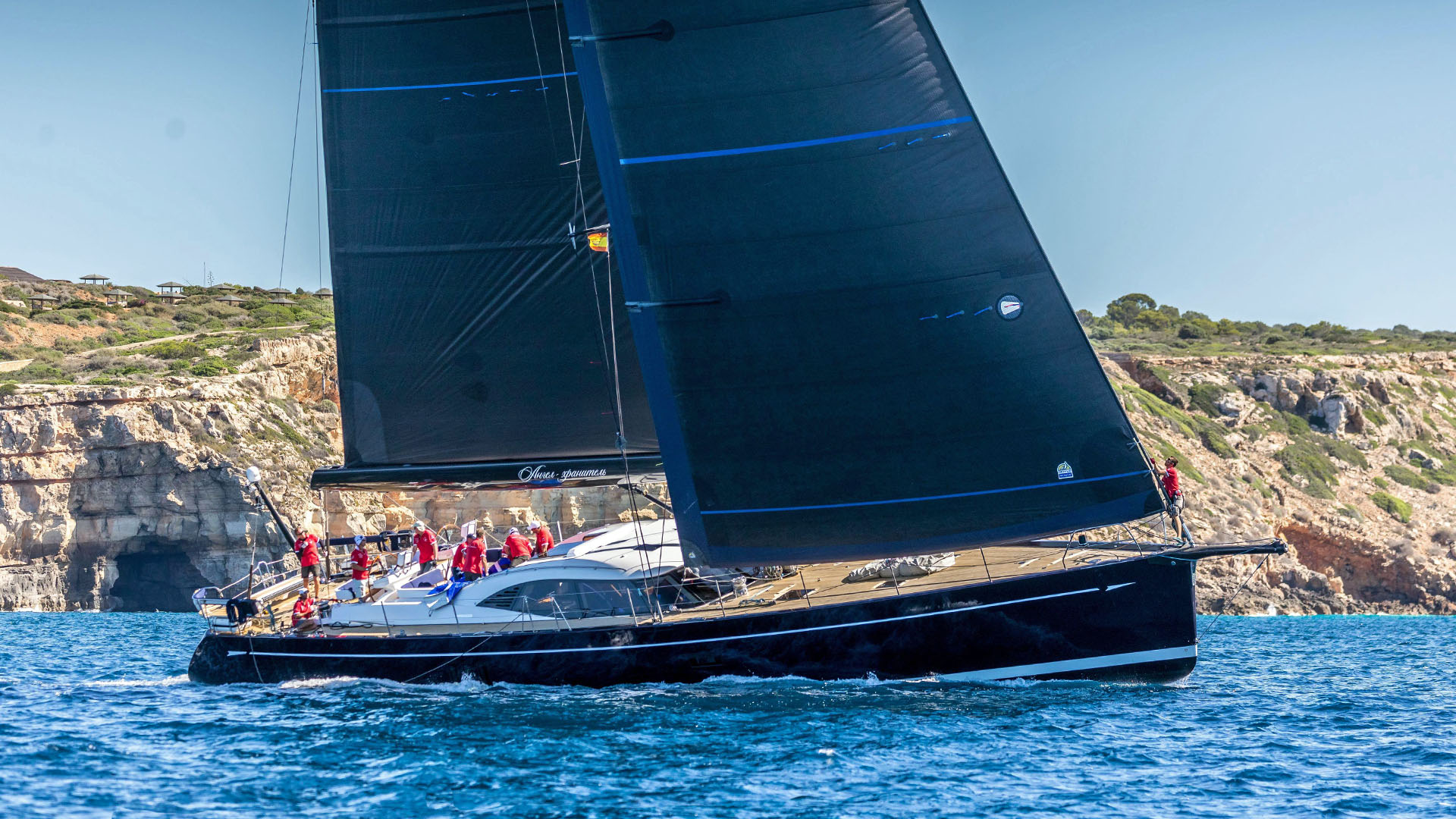 GUARDIAN ANGEL | Oyster 885, Wellington Yacht Partners