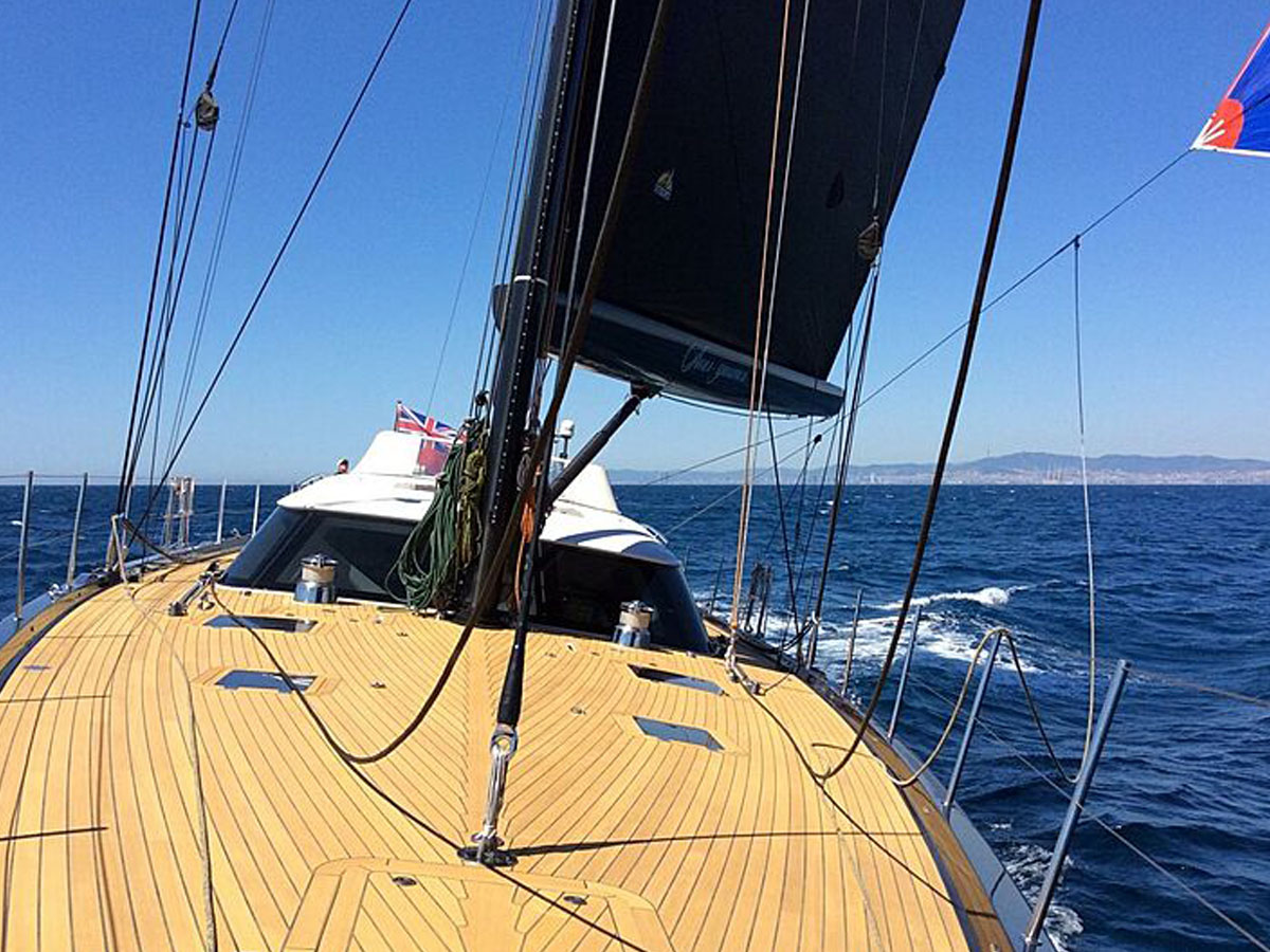 GUARDIAN ANGEL | Oyster 885, Wellington Yacht Partners
