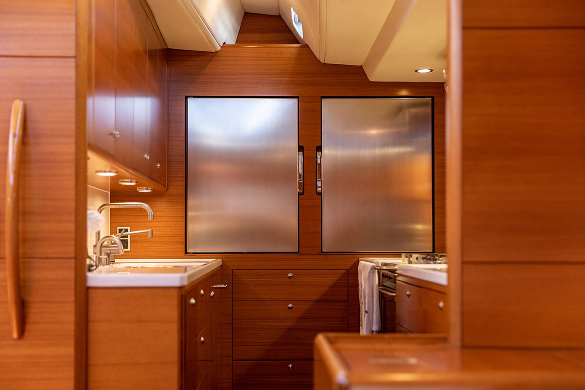 FRIDA | Green Marine IMX-70, Wellington Yacht Partners